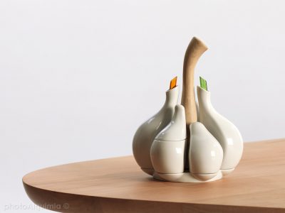 Ajorí, photoAlquimia convierte un ajo en vinagrera | Experimenta