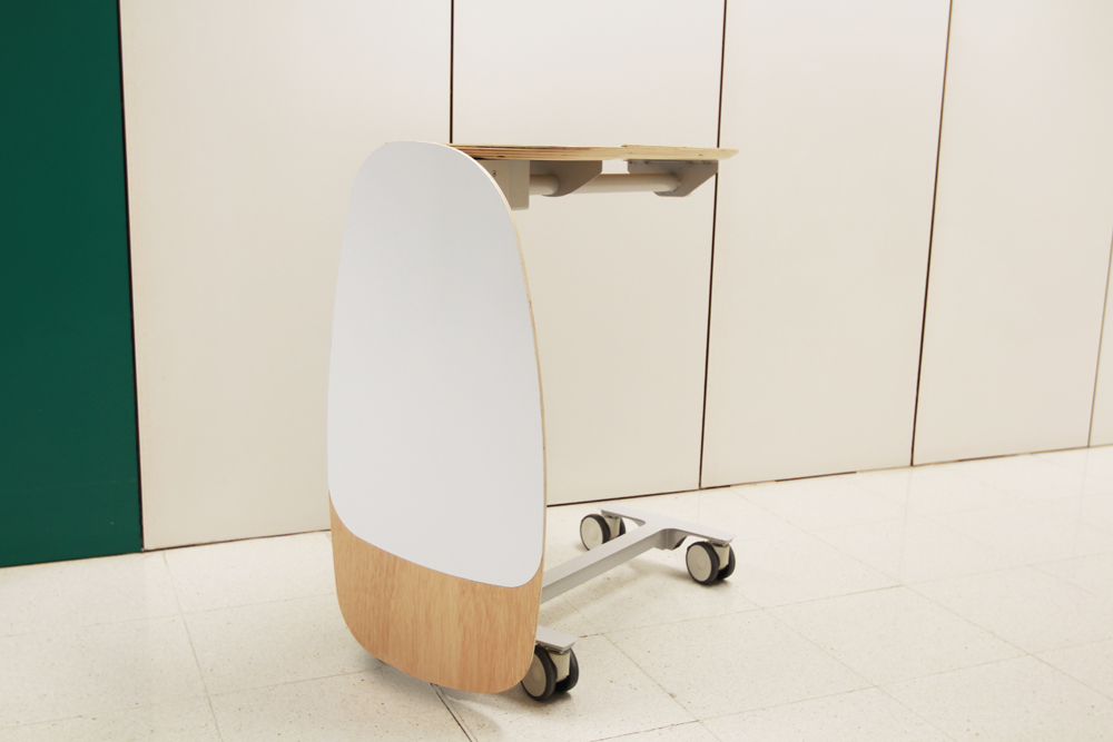 Natura, mesa pediátrica hospitalaria multiuso de Ovicuo | Experimenta Natura, mesa pediátrica hospitalaria multiuso de Ovicuo | Experimenta