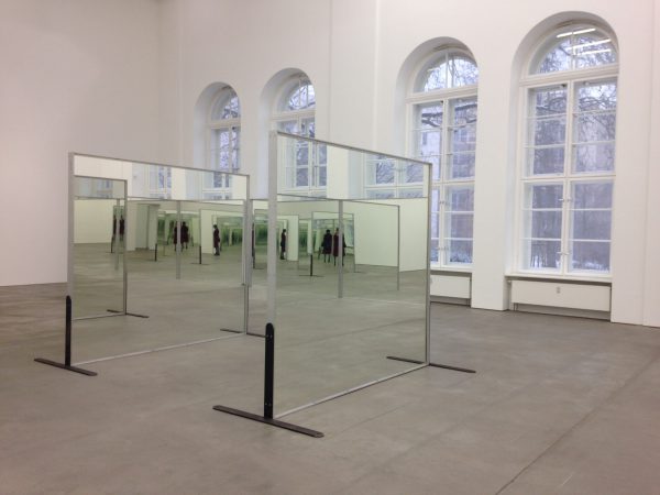 Robert Morris, mucho más que el padre del minimalismo | Experimenta