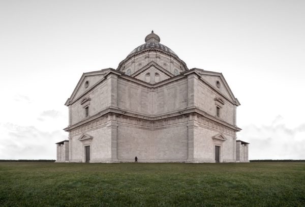 Perspe, la arquitectura reflejada de Gustav Millet. La celebración de ...