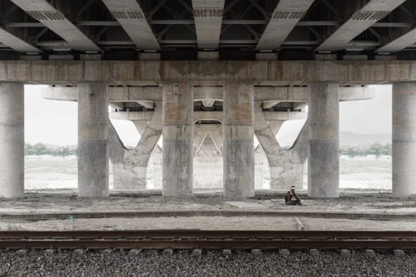 Perspe, la arquitectura reflejada de Gustav Millet. La celebración de ...