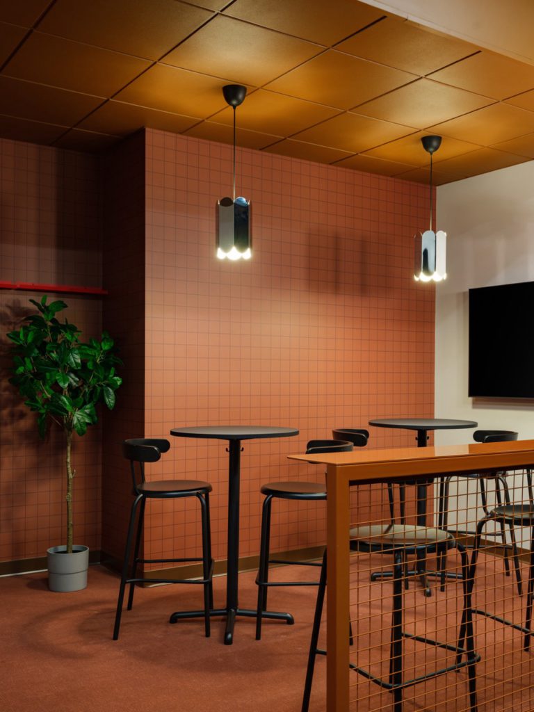 Perron diseña las oficinas de Garoy Construction en Quebec | Experimenta