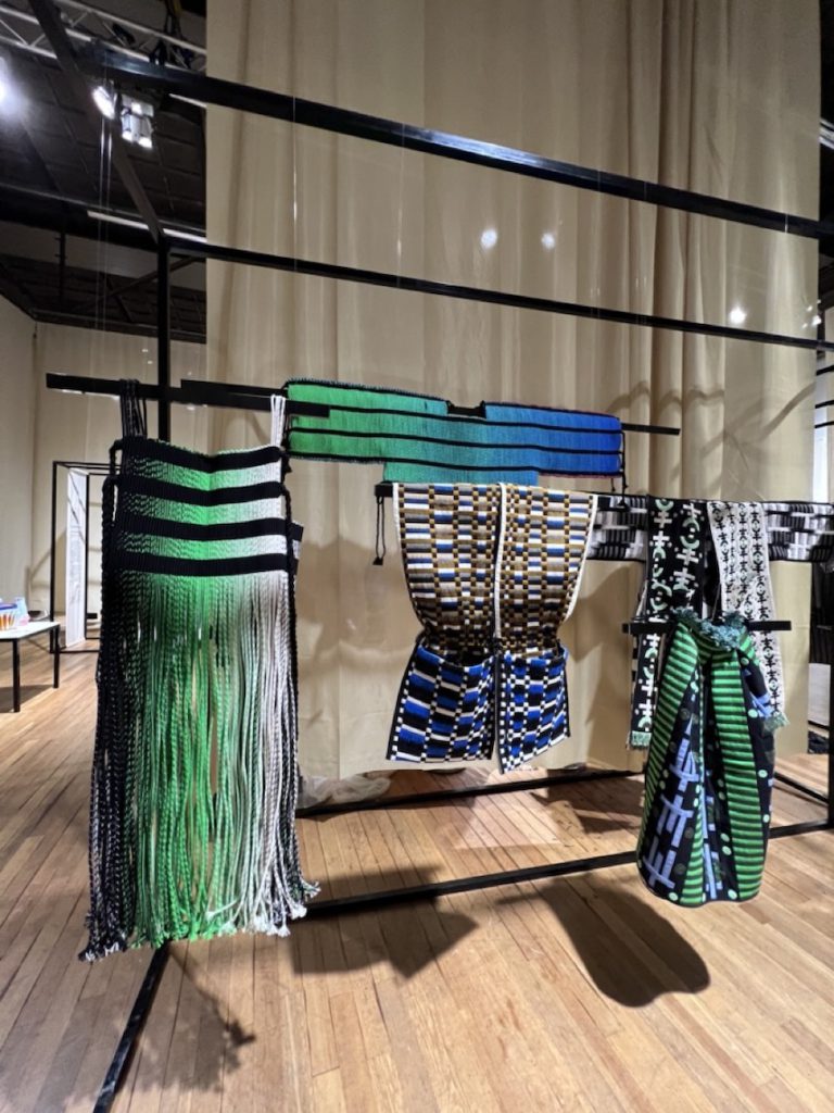 El «dream team» de la escuela de diseño textil sueca en la Dutch Design ...