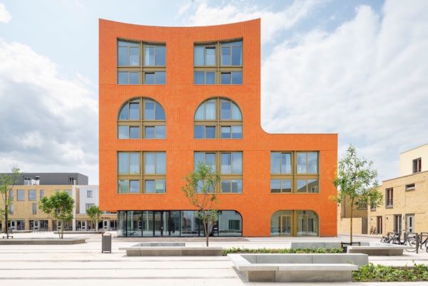 Waag Woensel-West: un proyecto de Next Architects. El futuro de las ...