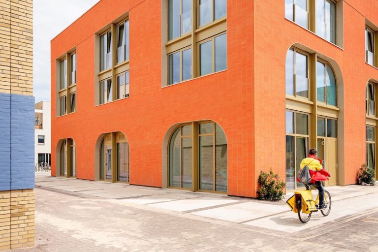 Waag Woensel-West: un proyecto de Next Architects. El futuro de las ...
